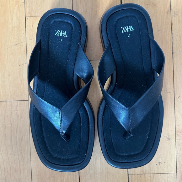 Zara | Shoes | Zara Platform Black Flipflop Sandals | Poshmark